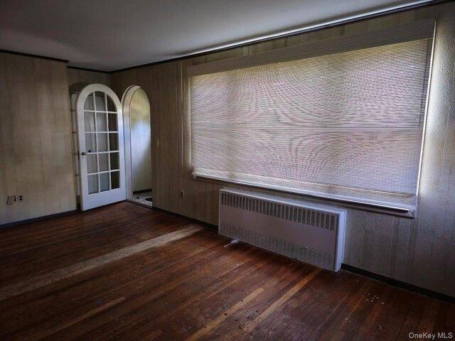 house with 2 bedroom, East Rockaway NY ES103622420