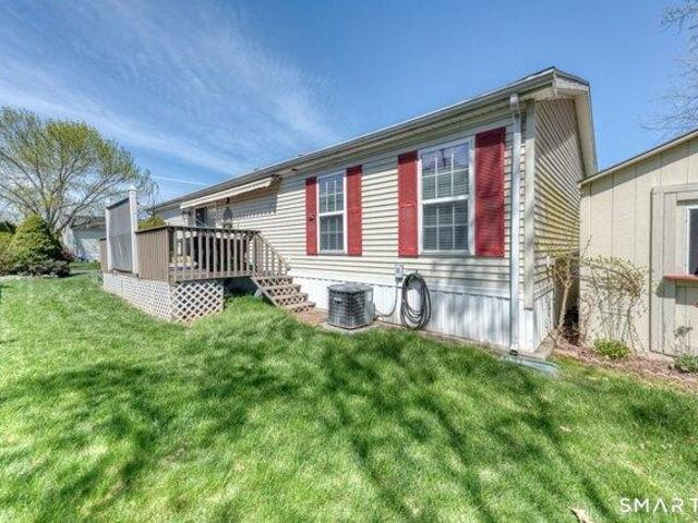 house with 2 bedroom, East Windsor CT ES103440472