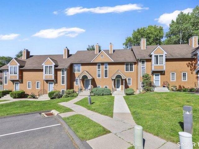 house with 2 bedroom, East Windsor CT ES104757782
