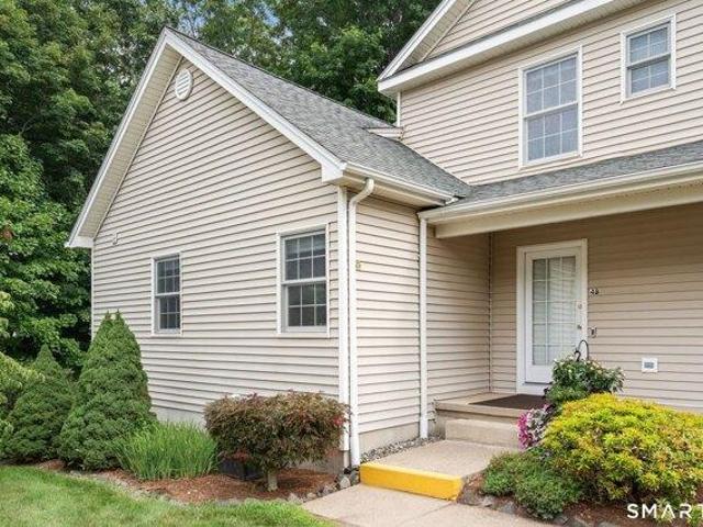 house with 2 bedroom, East Windsor CT ES104790529