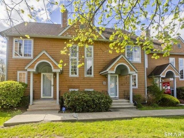 house with 2 bedroom, East Windsor CT ES104834402