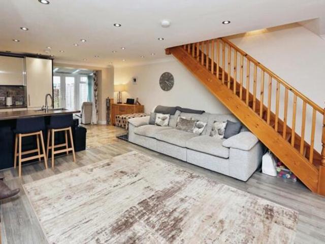 House With 2 Bedroom Eastleigh Hampshire ES88280525