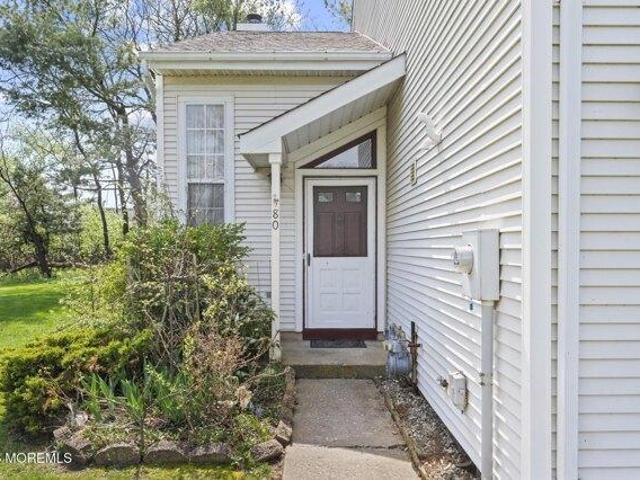 house with 2 bedroom, Eatontown NJ DLS101800465