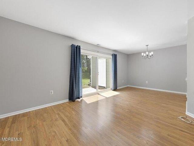 house with 2 bedroom, Eatontown NJ DS103665685