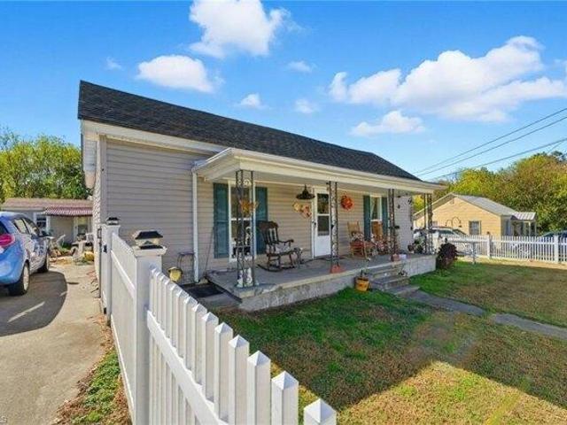 house with 2 bedroom, Eden NC ES104909252