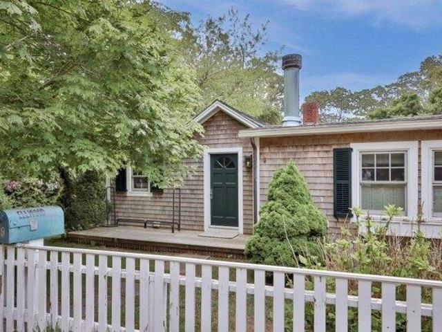 house with 2 bedroom, Edgartown MA DS103250586