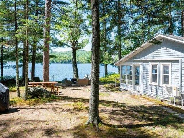 house with 2 bedroom, Effingham NH ES103498564