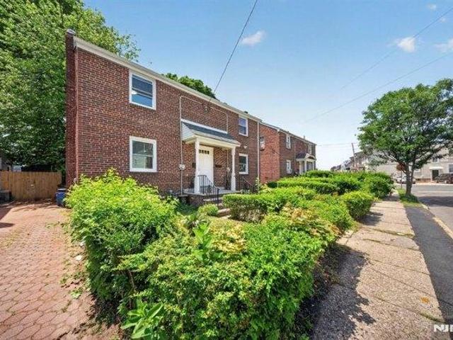 house with 2 bedroom, Elizabeth NJ DS104406350