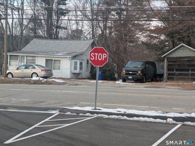 house with 2 bedroom, Ellington CT DS101895812
