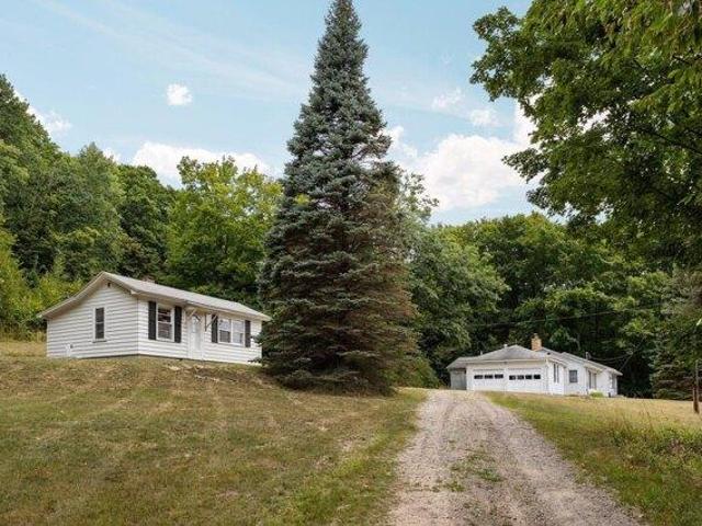house with 2 bedroom, Empire MI DLS92984349