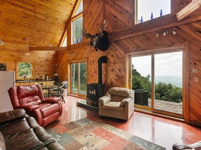 house with 2 bedroom, Enosburg Falls VT ES103437461