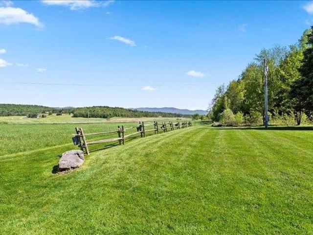 house with 2 bedroom, Enosburg Falls VT ES104235296
