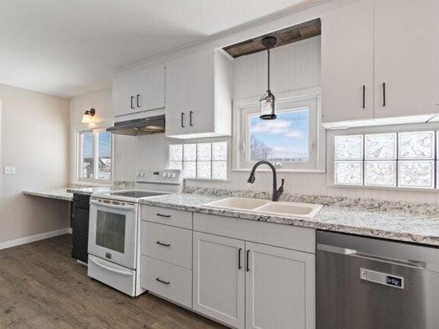house with 2 bedroom, Enosburg Falls VT ES104238073