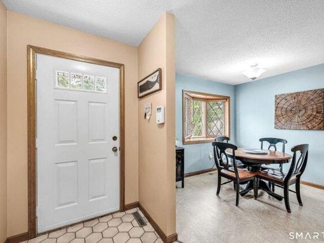 house with 2 bedroom, Enfield CT ES104075884