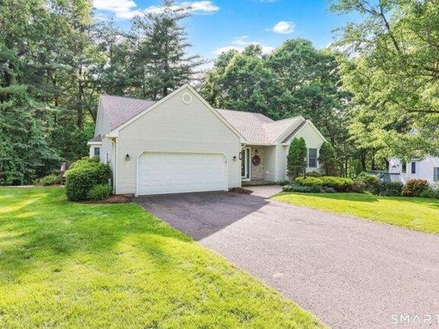 house with 2 bedroom, Enfield CT ES103930826