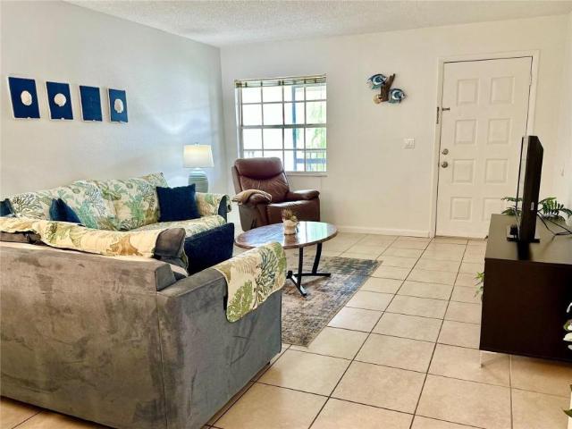 house with 2 bedroom, Englewood FL DS102588025