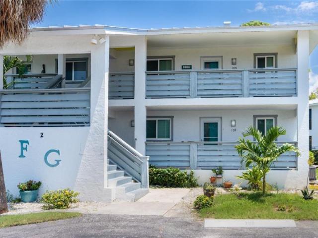 house with 2 bedroom, Englewood FL DS102662105