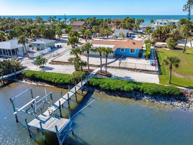 house with 2 bedroom, Englewood FL DS102396133
