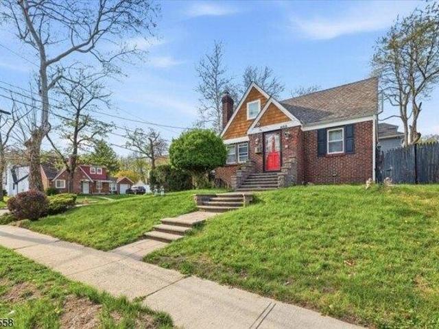house with 2 bedroom, Englewood NJ DS102212906