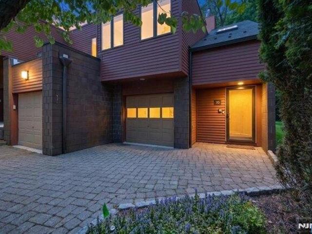 house with 2 bedroom, Englewood NJ ES105139951
