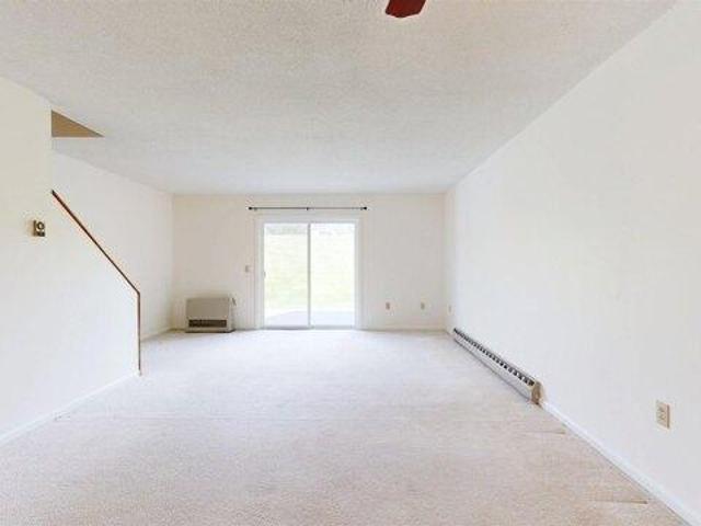 house with 2 bedroom, Essex Junction VT ES103124821