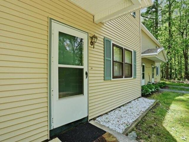house with 2 bedroom, Essex Junction VT ES103666181