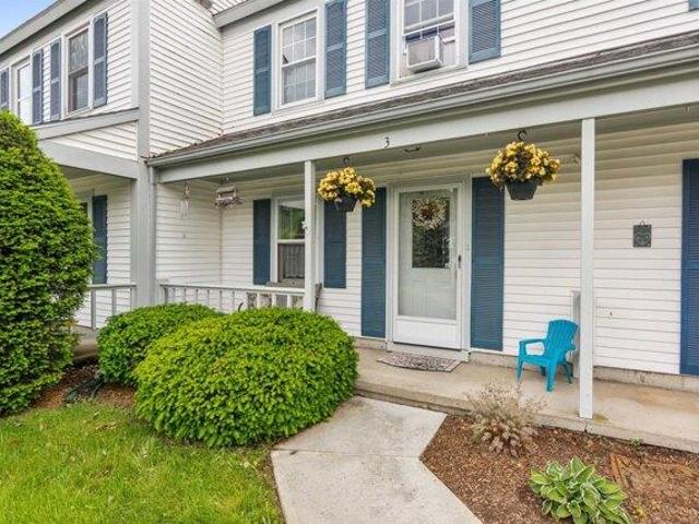 house with 2 bedroom, Essex Junction VT ES105159593