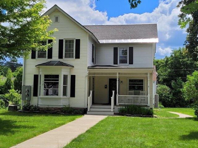 house with 2 bedroom, Essex Junction VT ES105175401