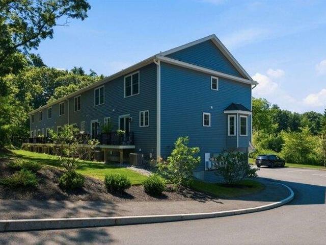 house with 2 bedroom, Exeter NH ES105106796