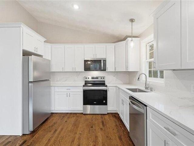 house with 2 bedroom, Exeter RI DS102779480
