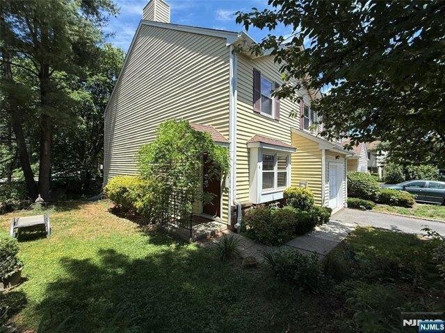 house with 2 bedroom, Fair Lawn NJ DS103158388