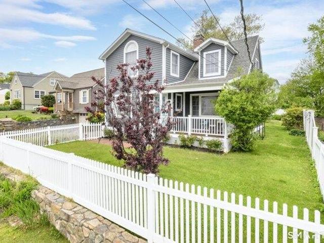 house with 2 bedroom, Fairfield CT DS104262359