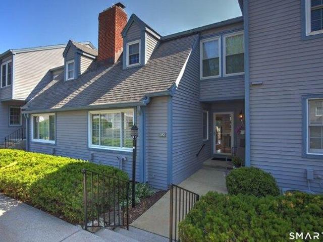 house with 2 bedroom, Fairfield CT ES105124322