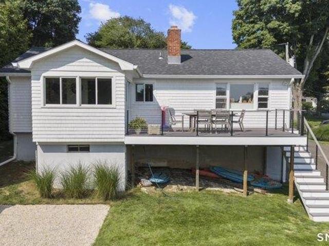 house with 2 bedroom, Fairfield CT ES105159738