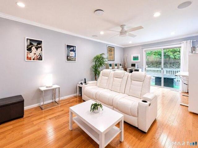 house with 2 bedroom, Fairfield CT ES105207943