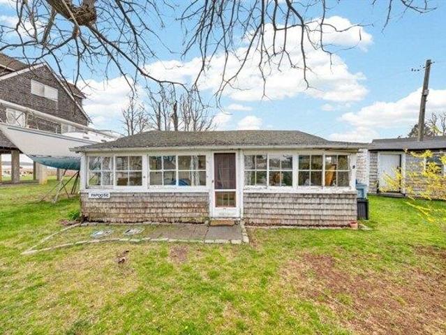 house with 2 bedroom, Fairhaven MA DLS102346049