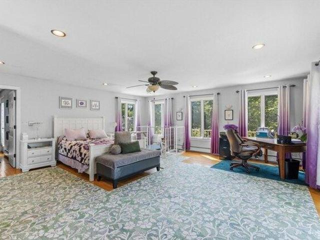 house with 2 bedroom, Fairhaven MA ES105123721