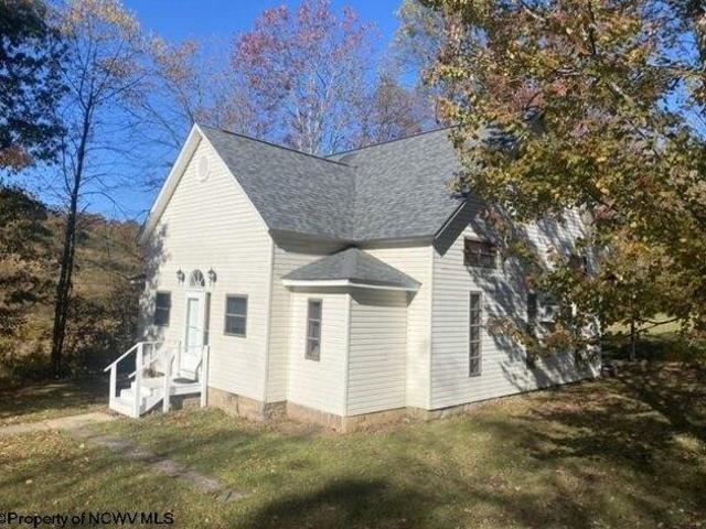 house with 2 bedroom, Fairmont WV DS89617645