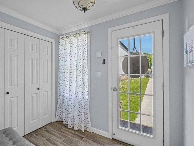 house with 2 bedroom, Fall River MA ES104541863
