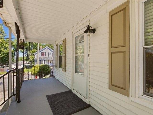 house with 2 bedroom, Fall River MA ES105109474