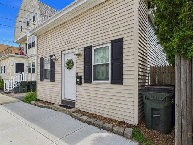 house with 2 bedroom, Fall River MA ES103439606