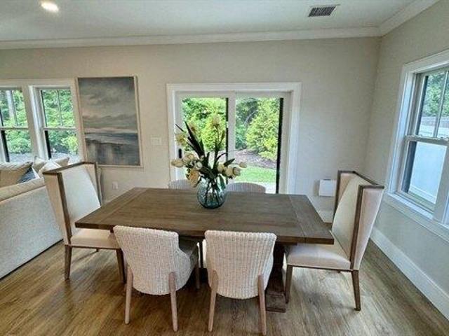 house with 2 bedroom, Falmouth MA ES104045155