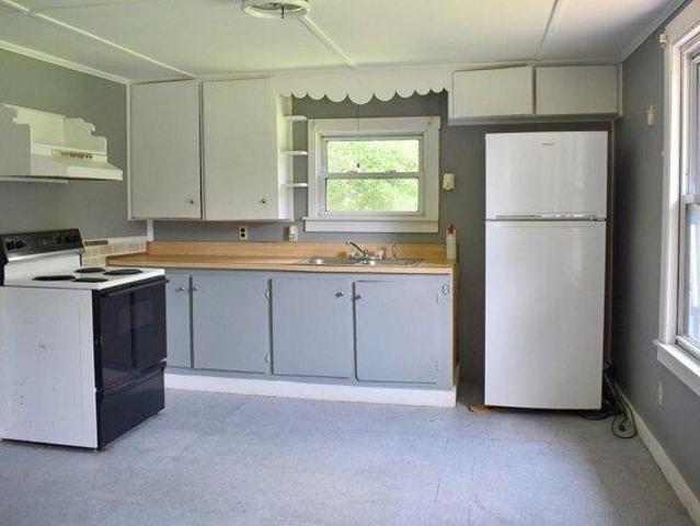 house with 2 bedroom, Farmington ME ES104789778