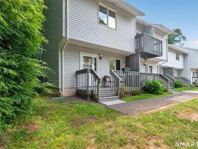 house with 2 bedroom, Farmington CT DS104077614