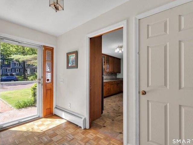 house with 2 bedroom, Farmington CT DS104330442