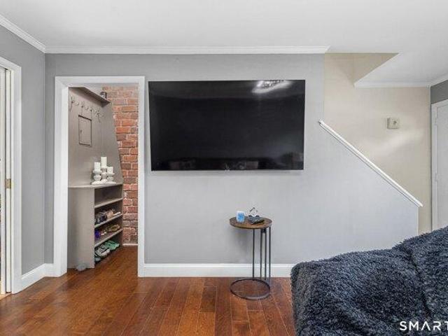 house with 2 bedroom, Farmington CT ES105206209