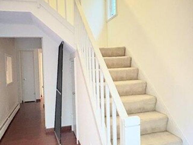 house with 2 bedroom, Farmington CT ES103100686
