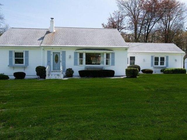 house with 2 bedroom, Fitchburg MA DLS102594651
