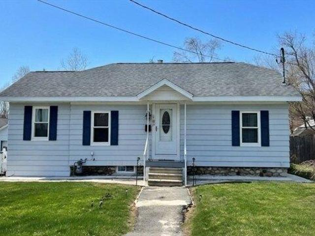 house with 2 bedroom, Fitchburg MA DLS102634380