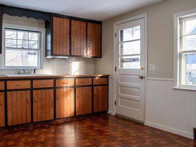 house with 2 bedroom, Fitchburg MA ES102962304